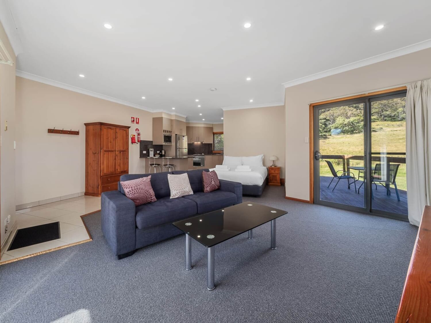 Studio Apartment - Molika Studio, Lake Crackenback Resort - On Snow